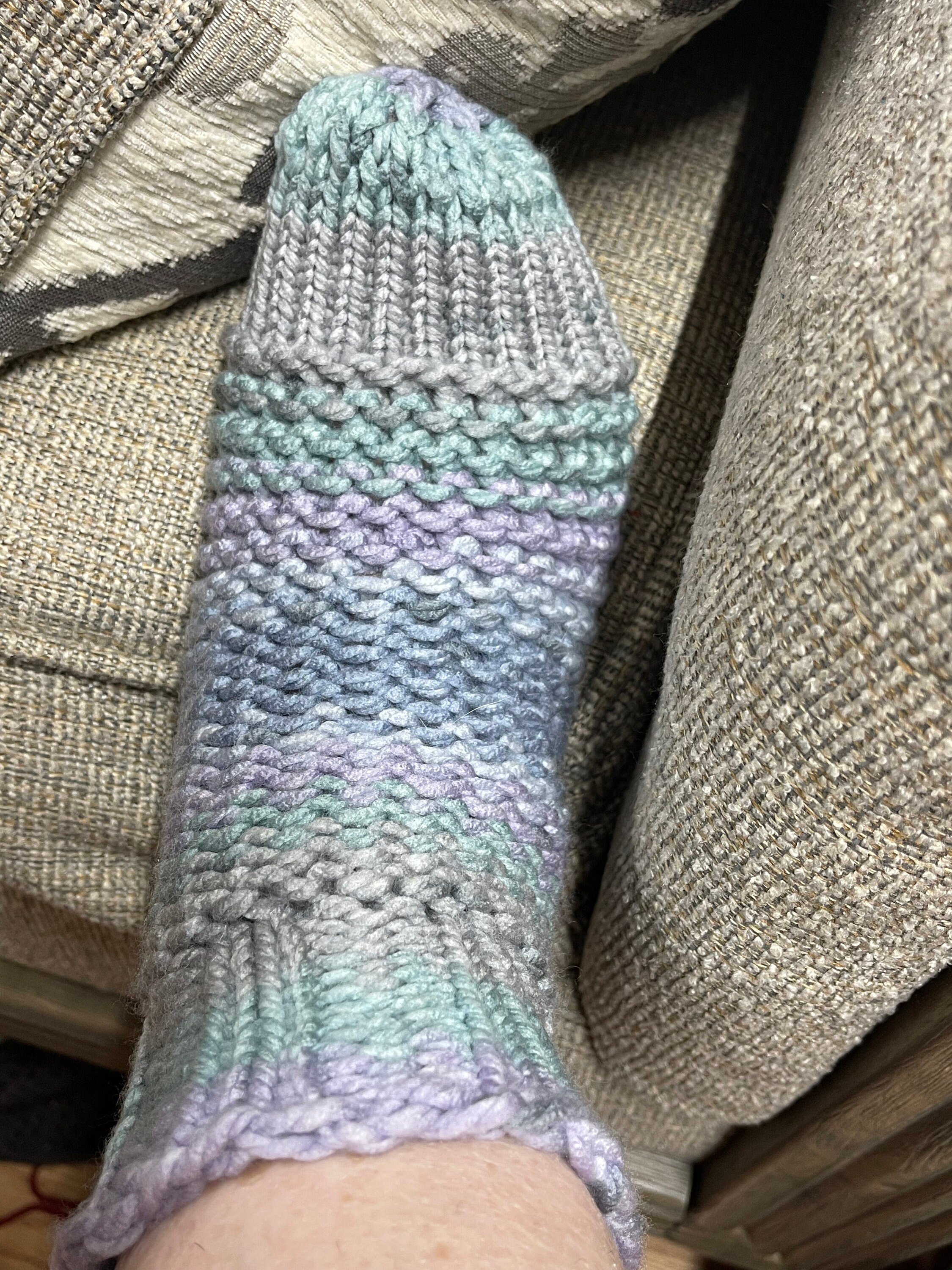 Cozy Slipper Socks- Loom Knit Pattern- PDF- Video to Follow - Etsy