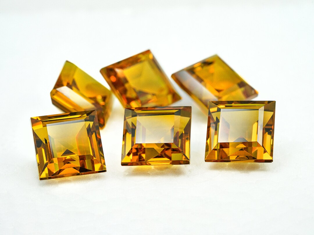 Natural Zultanite Stone Square Cut Faceted Colors Changing Diaspore ...