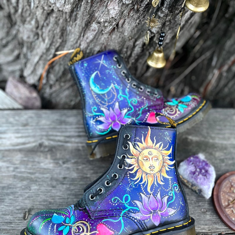 Hand Painted Doc Martens - Etsy