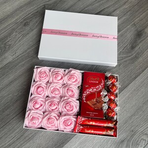 Luxury Lindor & Rose Box Gift Hatbox Home Decor Flower - Etsy Canada