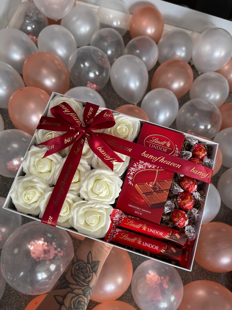 Luxury Lindor & Rose Box Gift Hatbox Home Decor Flower - Etsy