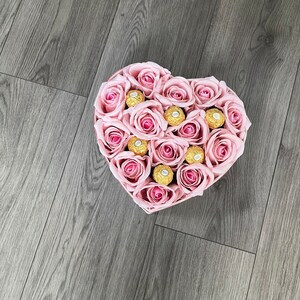 Premium Chocolate & Love Heart Rose Box Gift Flower Box, Rose Box ...
