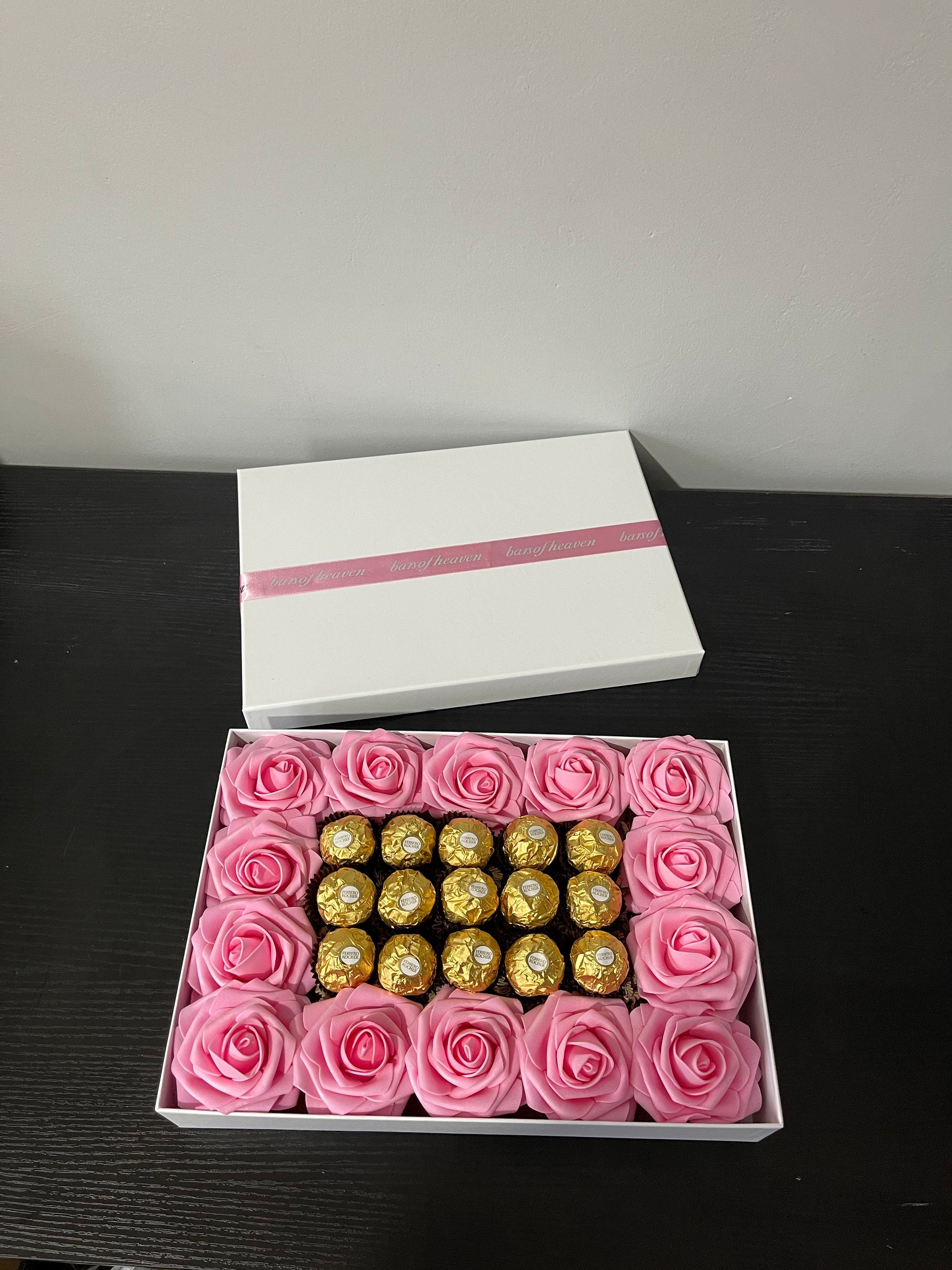 Luxury Chocolate & Rose Box Gift Hatbox Home Decor Flower - Etsy 日本 Luxury Chocolate & Rose Box Gift Hatbox Home Decor Flower - Etsy 日本