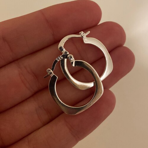 Sterling Silver Oval Loop Hoop Earrings - Etsy UK