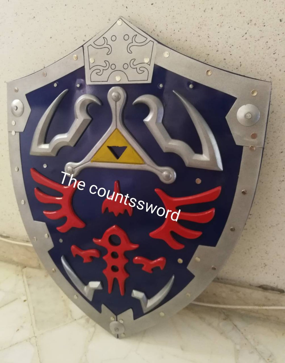 Shield of Link Triforce Hylian - Etsy