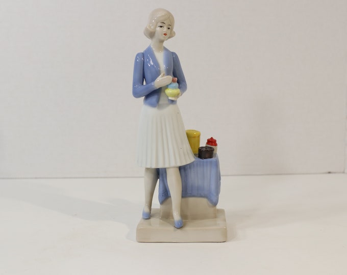 Vintage Porcelain Tupperware Lady Figurine, 1960 Special Edition Series ...