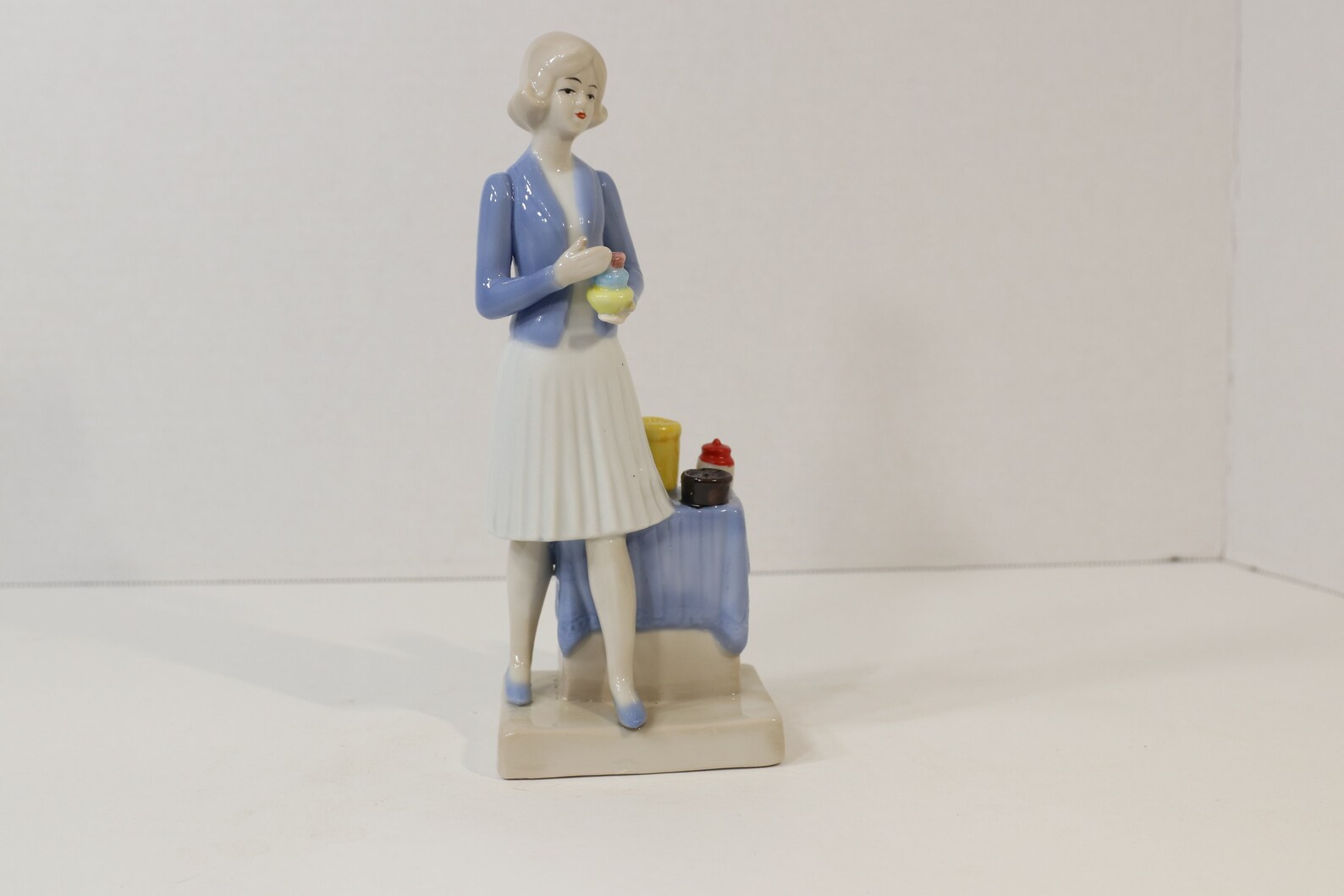 Vintage Porcelain Tupperware Lady Figurine 1960 Special | Etsy