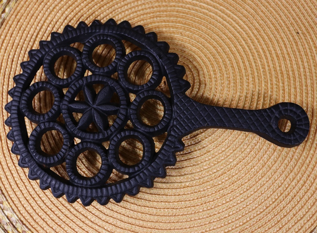 Cast Iron Trivet. Vintage Texas Star Trivet, Farm House Decor ...