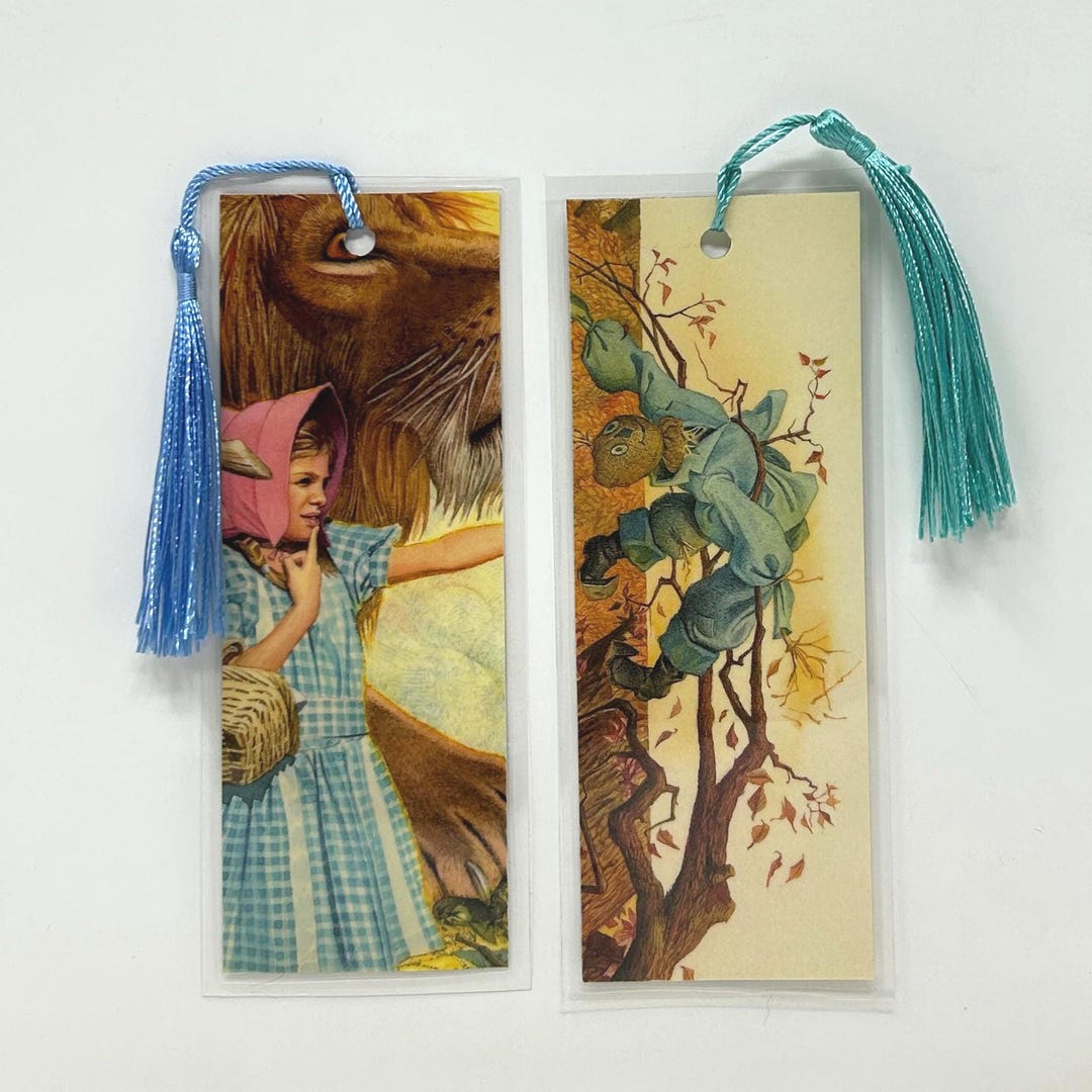 The Wizard of Oz (2) Upcycled Book Pages Bookmarks • an Artfullyaltered ...