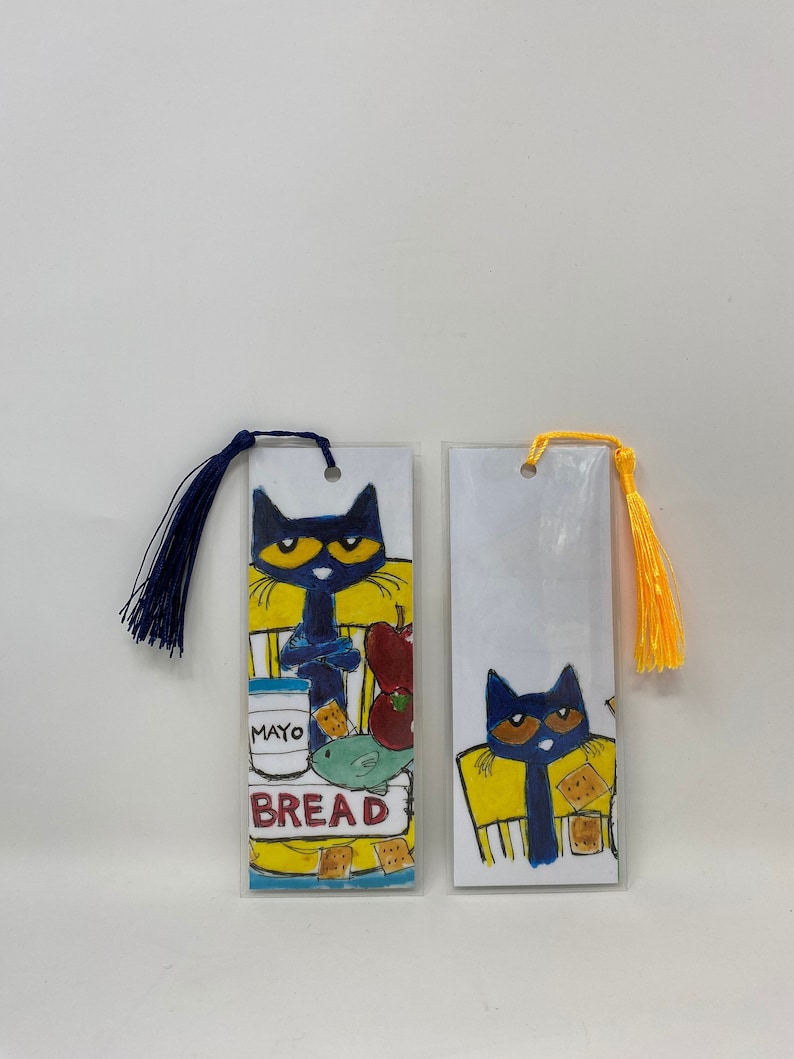 Pete the Cat 2 Upcycled Book Pages Bookmarks an Artfullyaltered ...