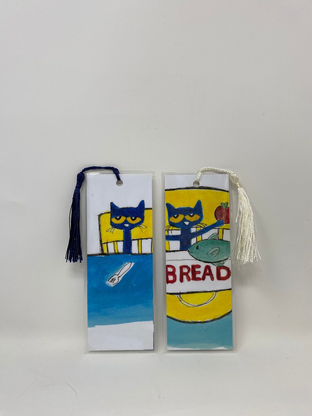 Pete the Cat (2) Upcycled Book Pages Bookmarks • an Artfullyaltered ...