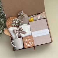 Professor Gift - 60+ Gift Ideas for 2024