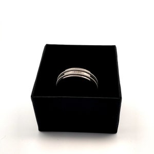 Black Guitar String Ring - Two Electric Guitar Strings, Silver - Etsy