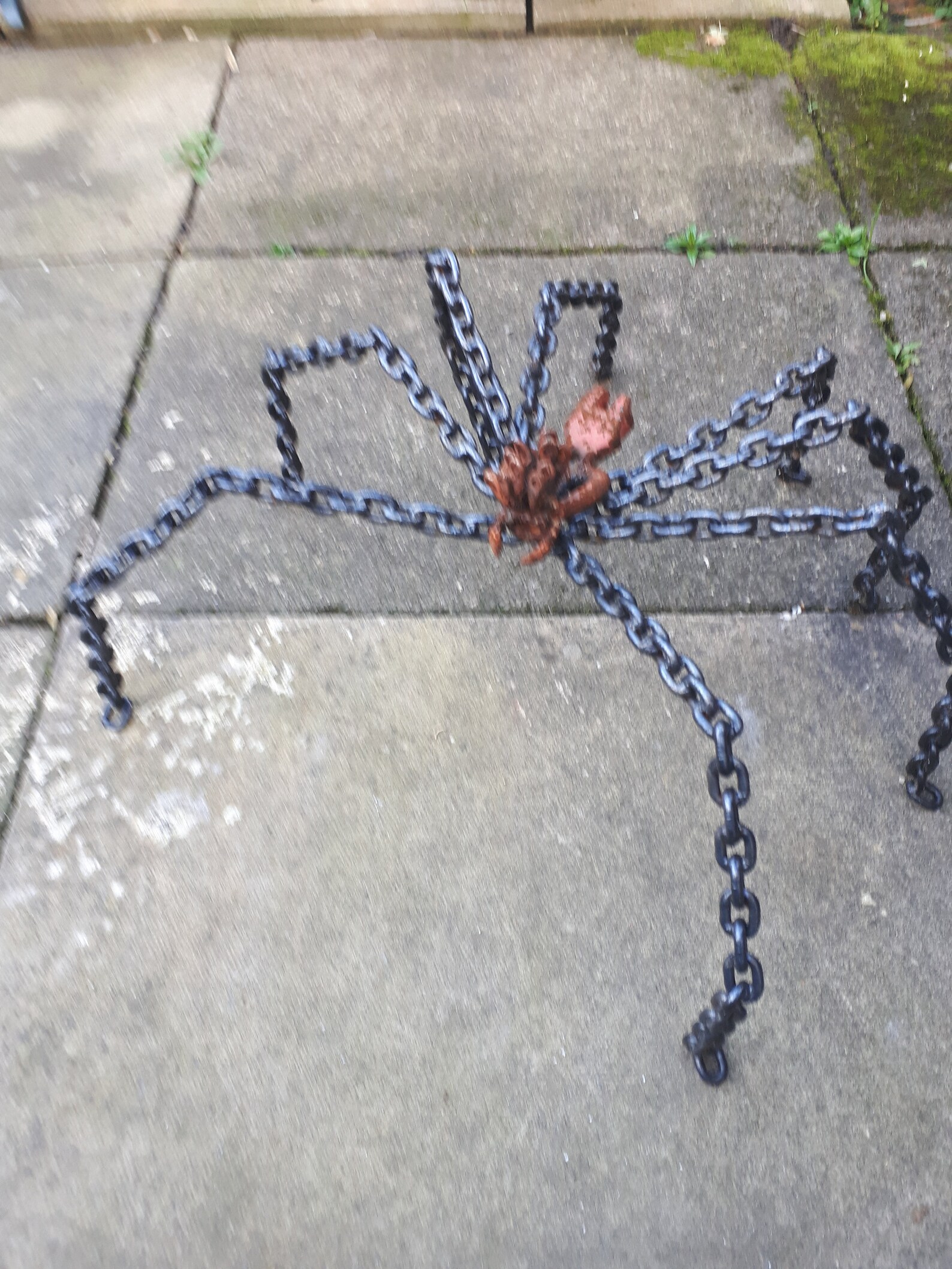 Large Welded Clutch Chain Spider Sculpture - Etsy UK