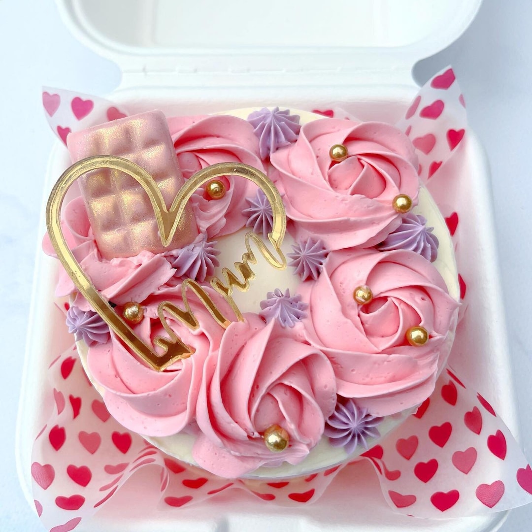 Mum Cake Charm | Mothers Day Cake Topper | Cupcake Toppers | Mum | Ammi ...