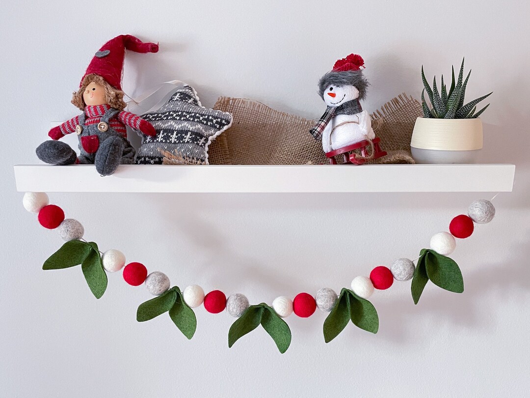 Christmas Felt Garland. Felt Pom Poms Garland.felt Balls Garland. Felt ...