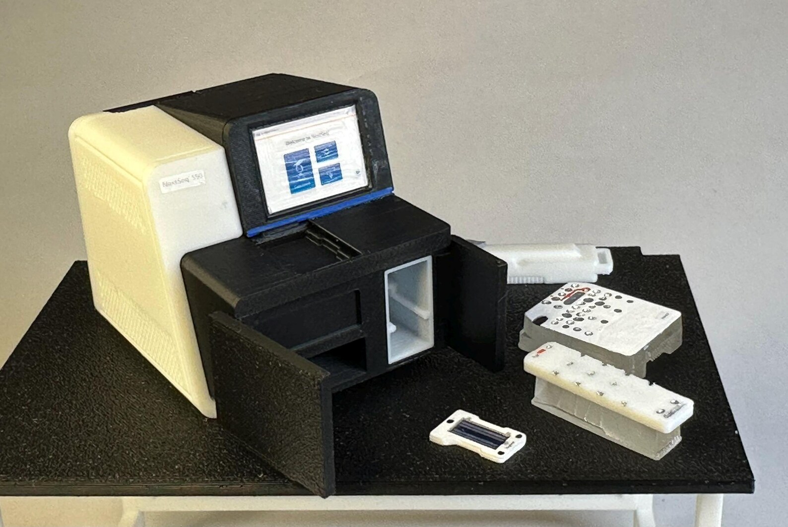 1/12 Scale Miniature NGS Sequencers With Accessories - Etsy