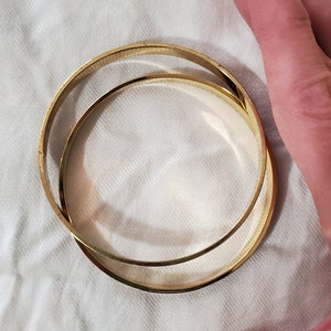 Set of 2 Bangle Bracelets - Etsy