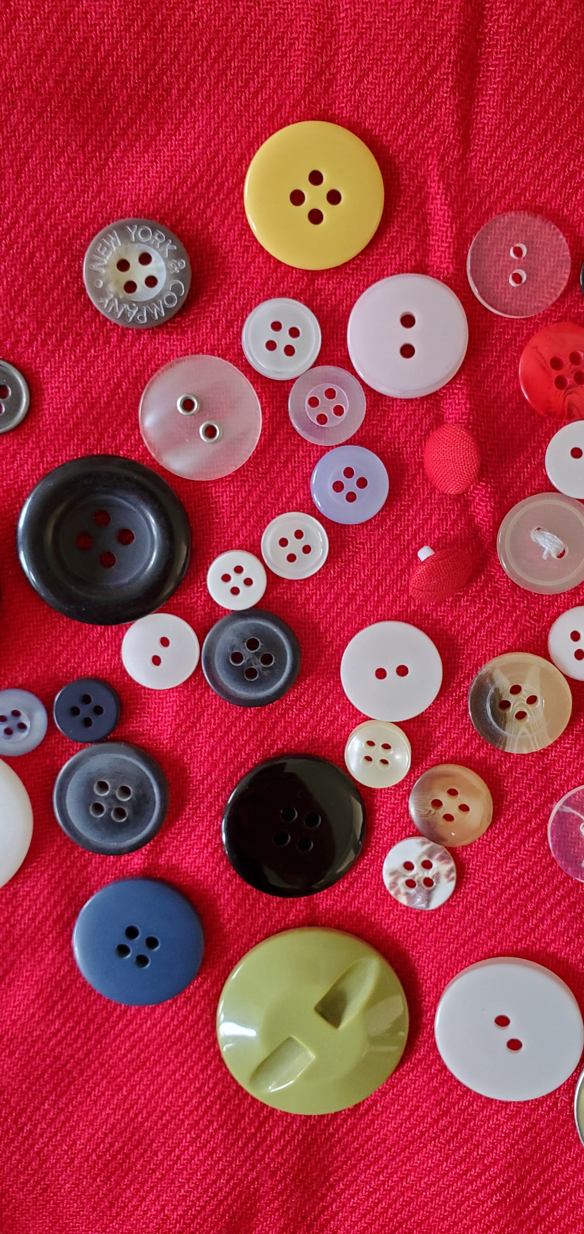 Vintage Assorted 52 Buttons - Etsy