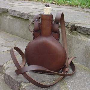 500 Ml Medieval Leather Bottle - Historical Leather Flask - Medieval ...