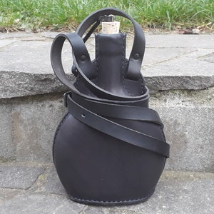 720 Ml Medieval Leather Bottle - 3 Colors - Historical Leather Flask ...