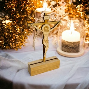 Wooden Jesus Christ Statuette - Housewarming Gift - Religion - Bible ...