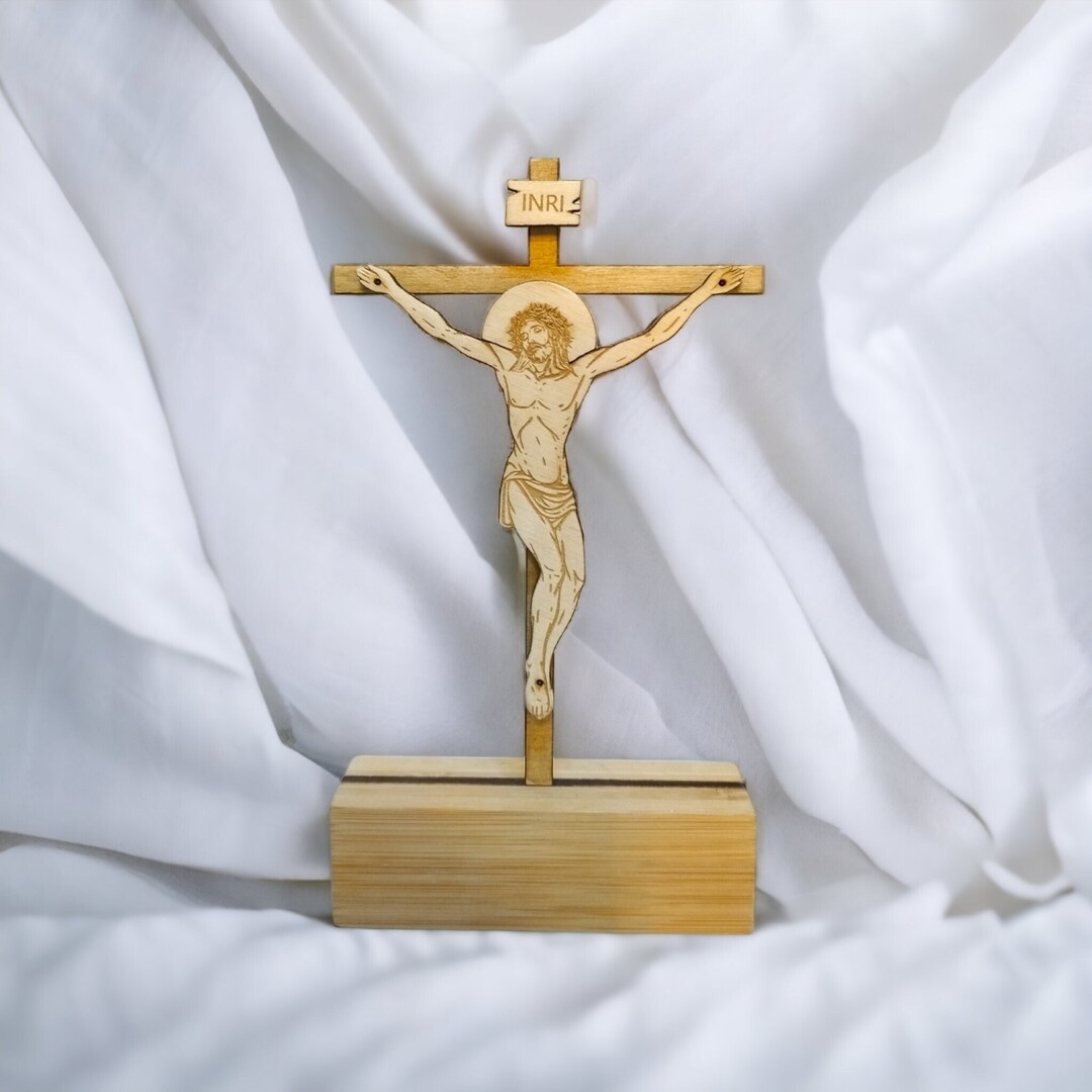 Wooden Jesus Christ Statuette - Housewarming Gift - Religion - Bible ...