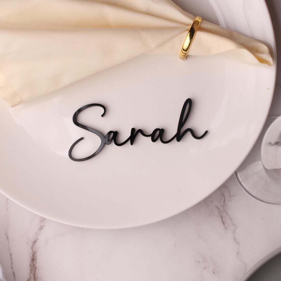 Personalised Acrylic Wedding Place Name – Custom Guest Name Table Decor ...