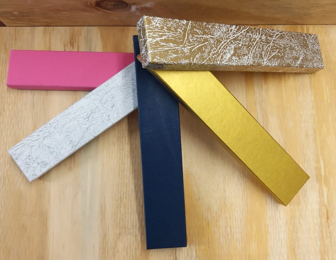 40 Mixed Color Slim Jewelry Gift Boxes: Black Grained Cardboard With ...