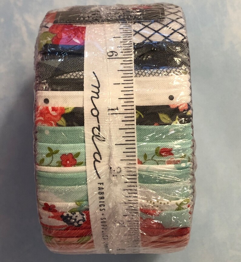 Sunday Stroll by Bonnie & Camille Fabric Jelly Roll Moda Fabrics 2 1/2 ...