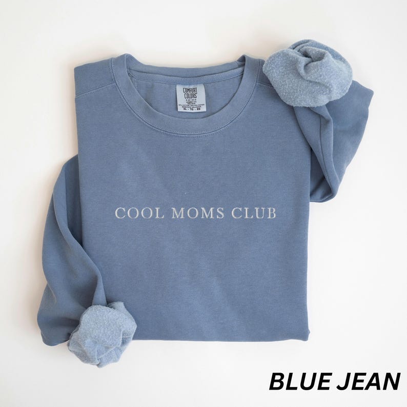Cool Moms Club Comfort Colors Sweatshirt, Embroidered Minimalist Mom ...