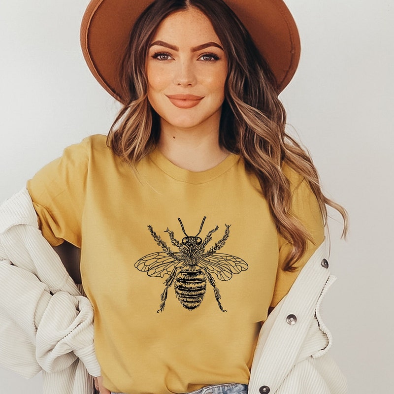 Bee Tshirt - Etsy