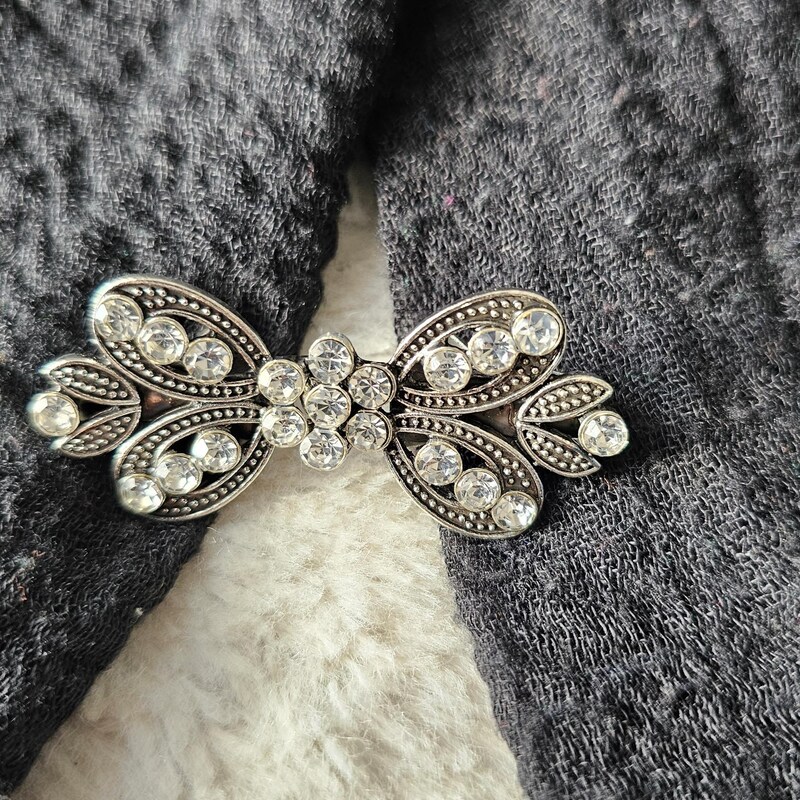 Jacket Clip - Etsy