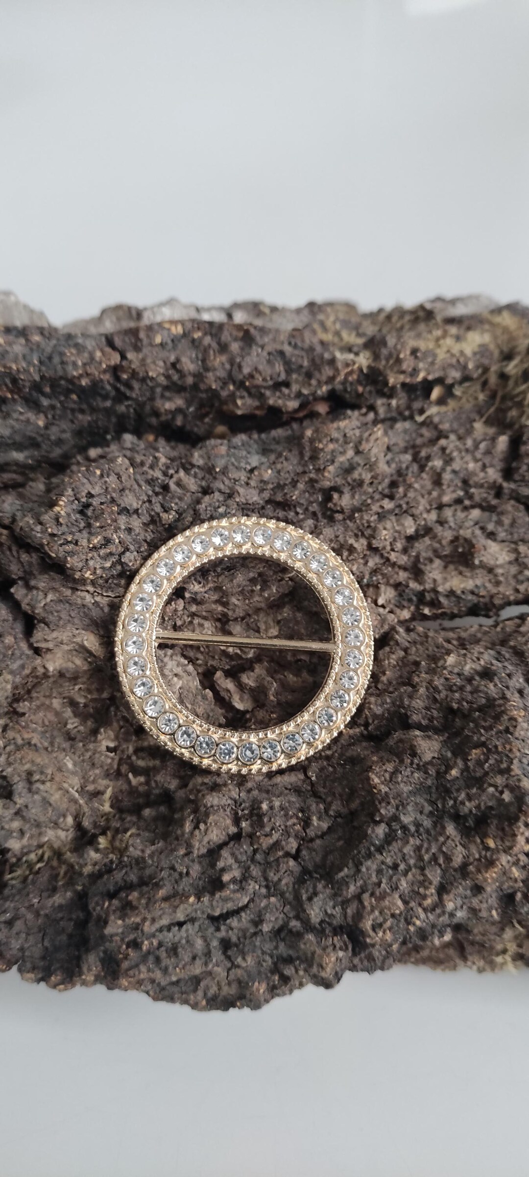 Scarf Ring Gold-colored With Rhinestones, Brings Scarves and Shawls ...