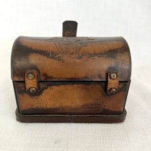 Vintage Small Pirate Treasure Chest Box, Wooden Decorative Chest ...