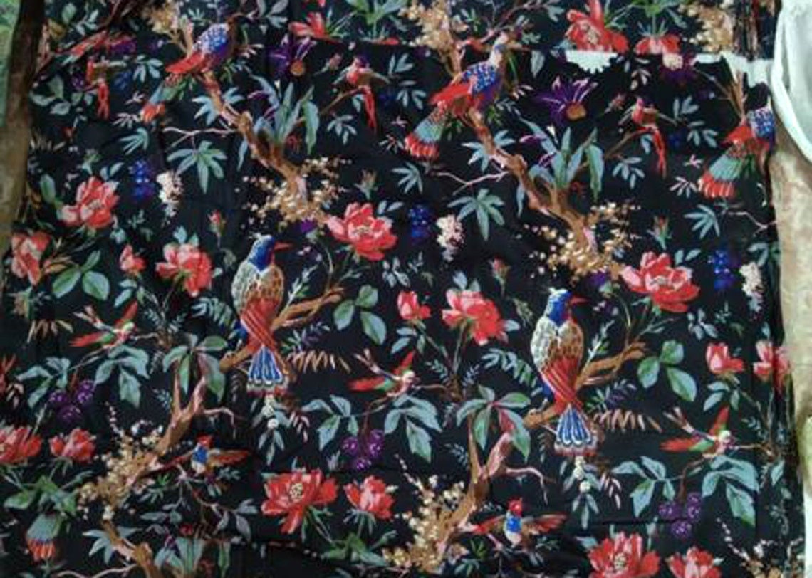 Red Bird Print Cotton Fabric: Indian Sewing Fabric by the Yard - Etsy
