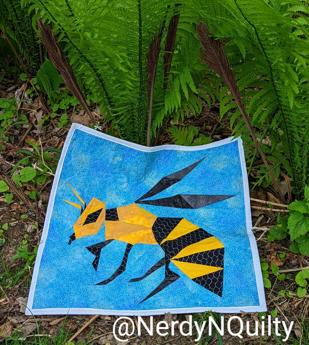 Geometric Honey Bee Foundation Paper Pieced Quilt Pattern Block From ...