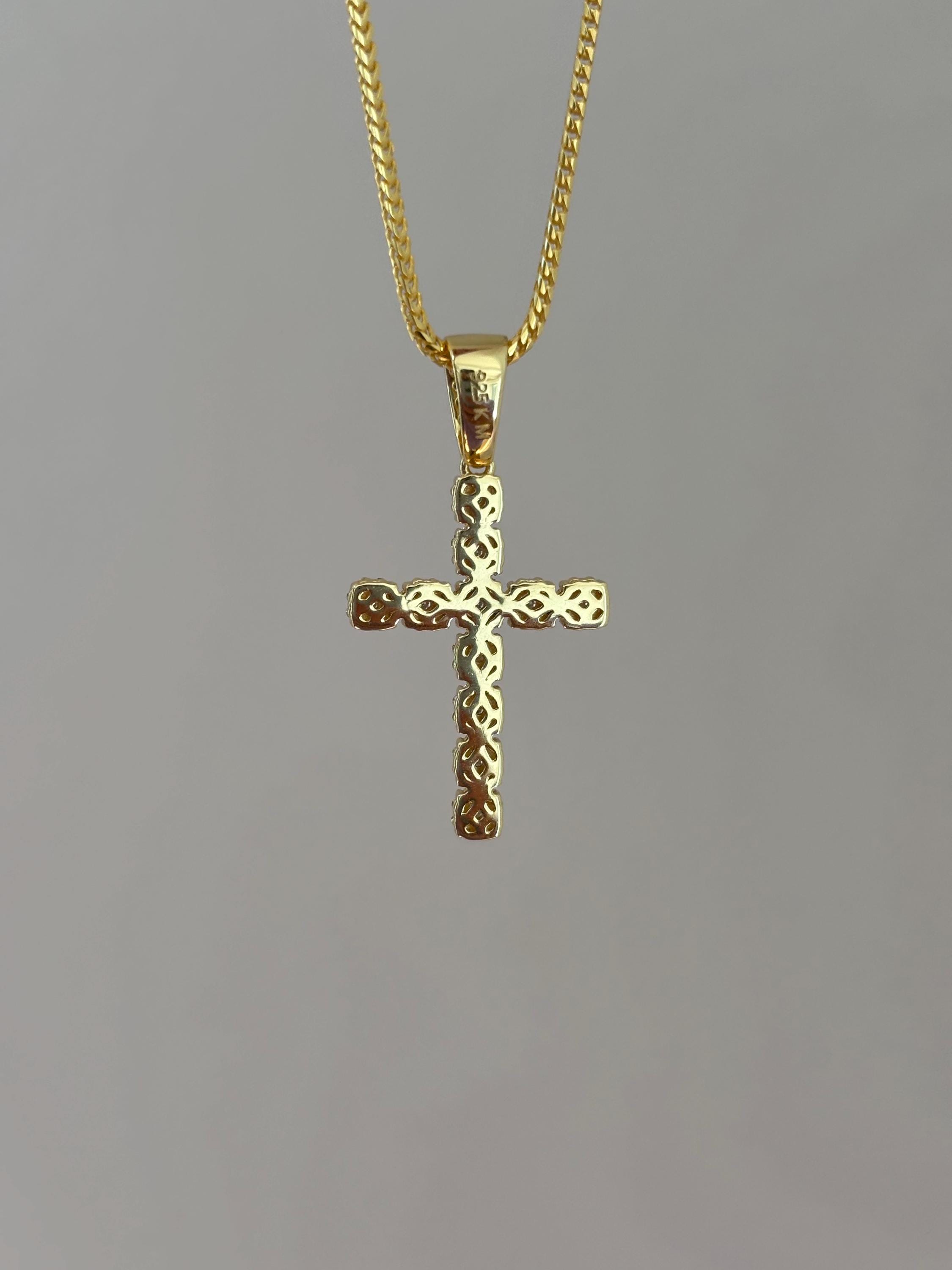 Large Moissanite Cross Necklace: VVS Diamond Cluster Setting & Franco ...
