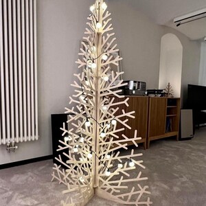 Minimalist Wooden Tree Display for Office, Natural Wood Christmas ...