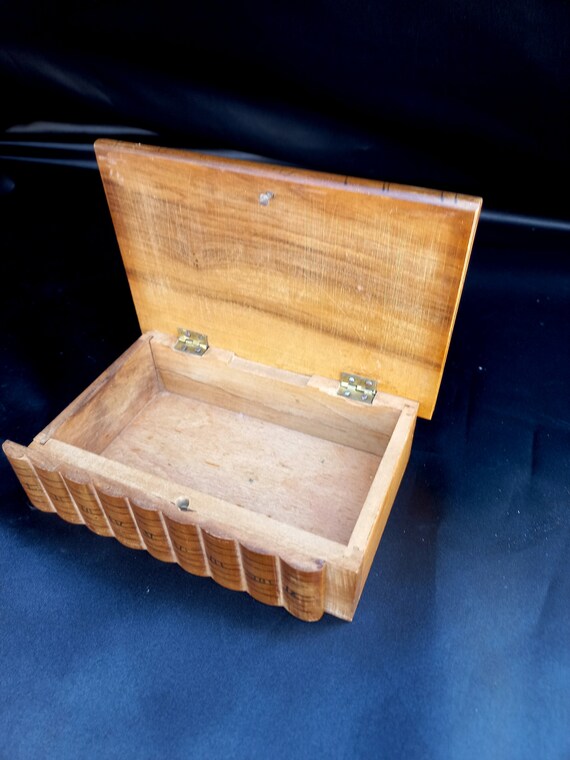 Rare handmade wooden jewelry box with secret closure … - Gem
