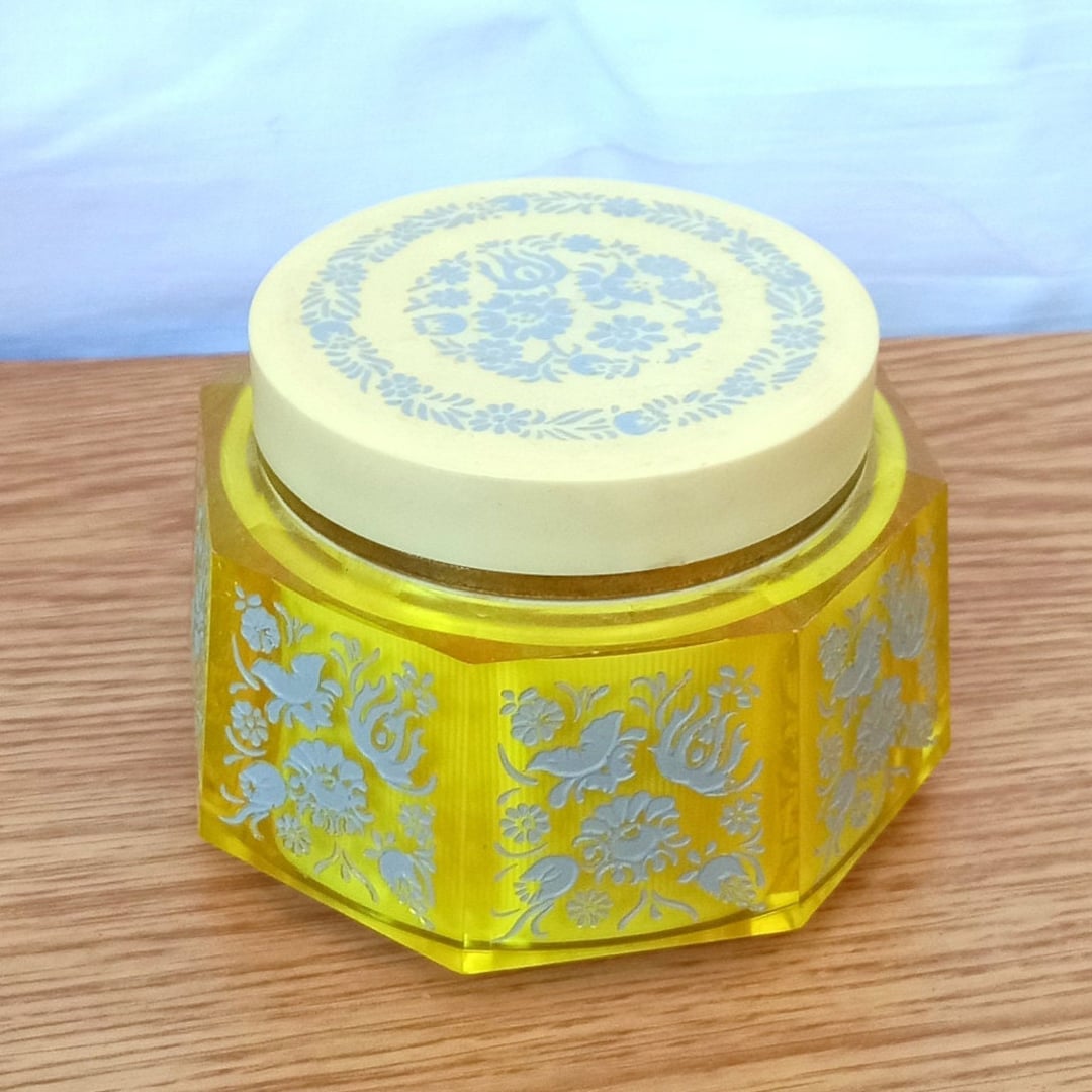 Very Rare Antique Powder Compact 1920s-30s Powder Compact With Music ...