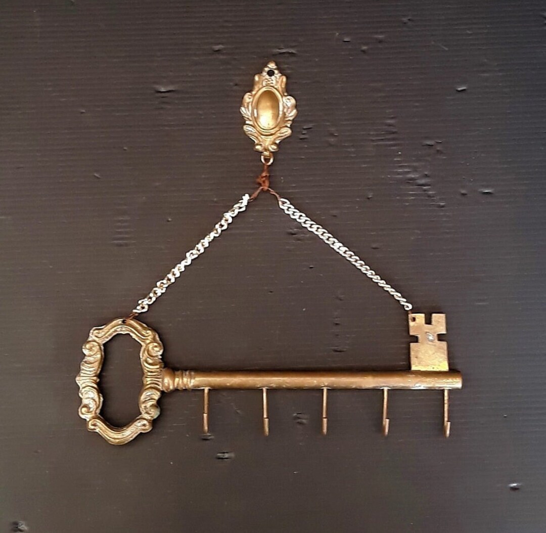 Large Brass Key Key Chain Wall Hanging Hooks Key 5 Hooks Vintage Home ...