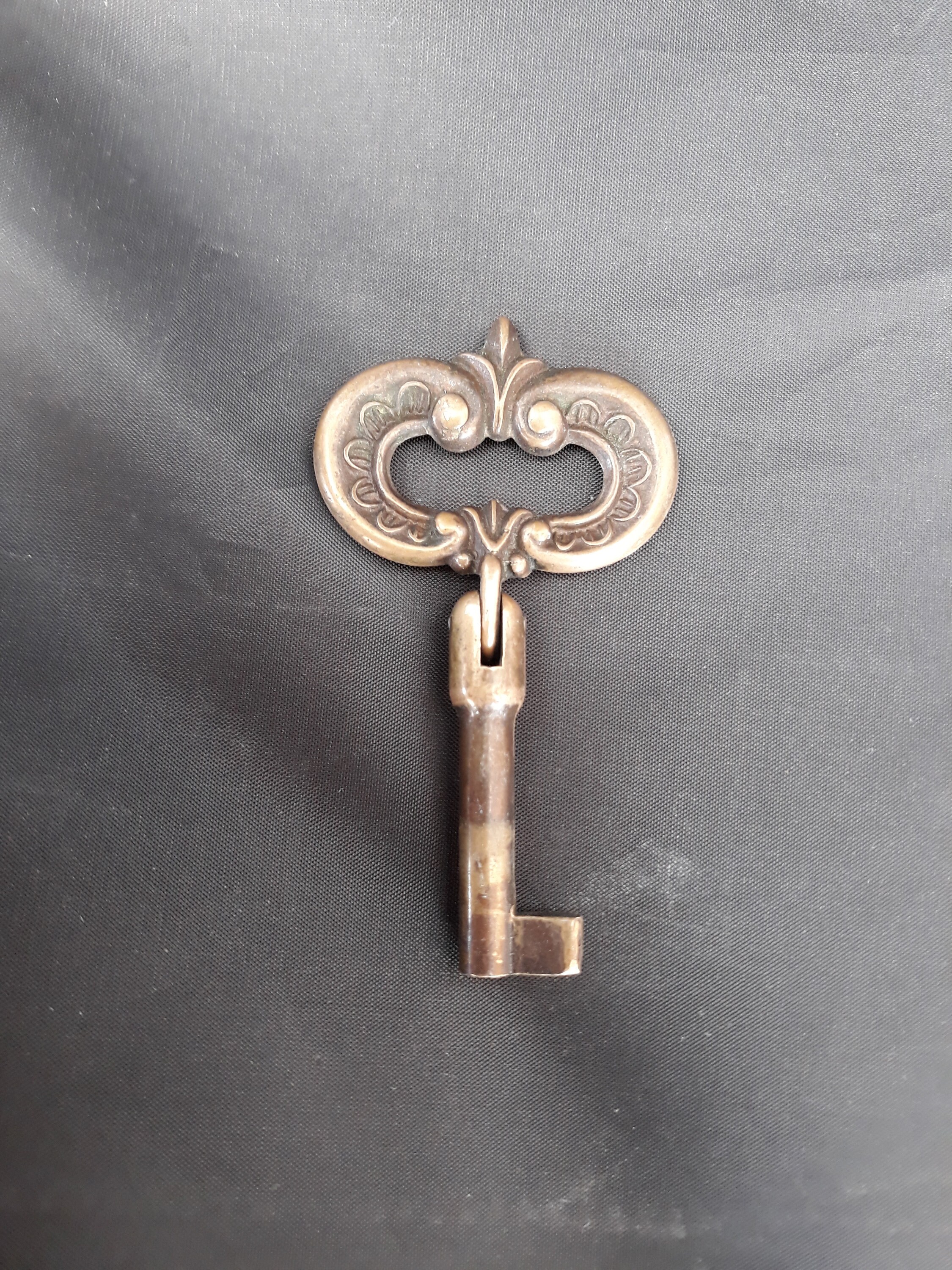 Rare 1950s Vintage Italy Collectible Skeleton Key Ornate - Etsy