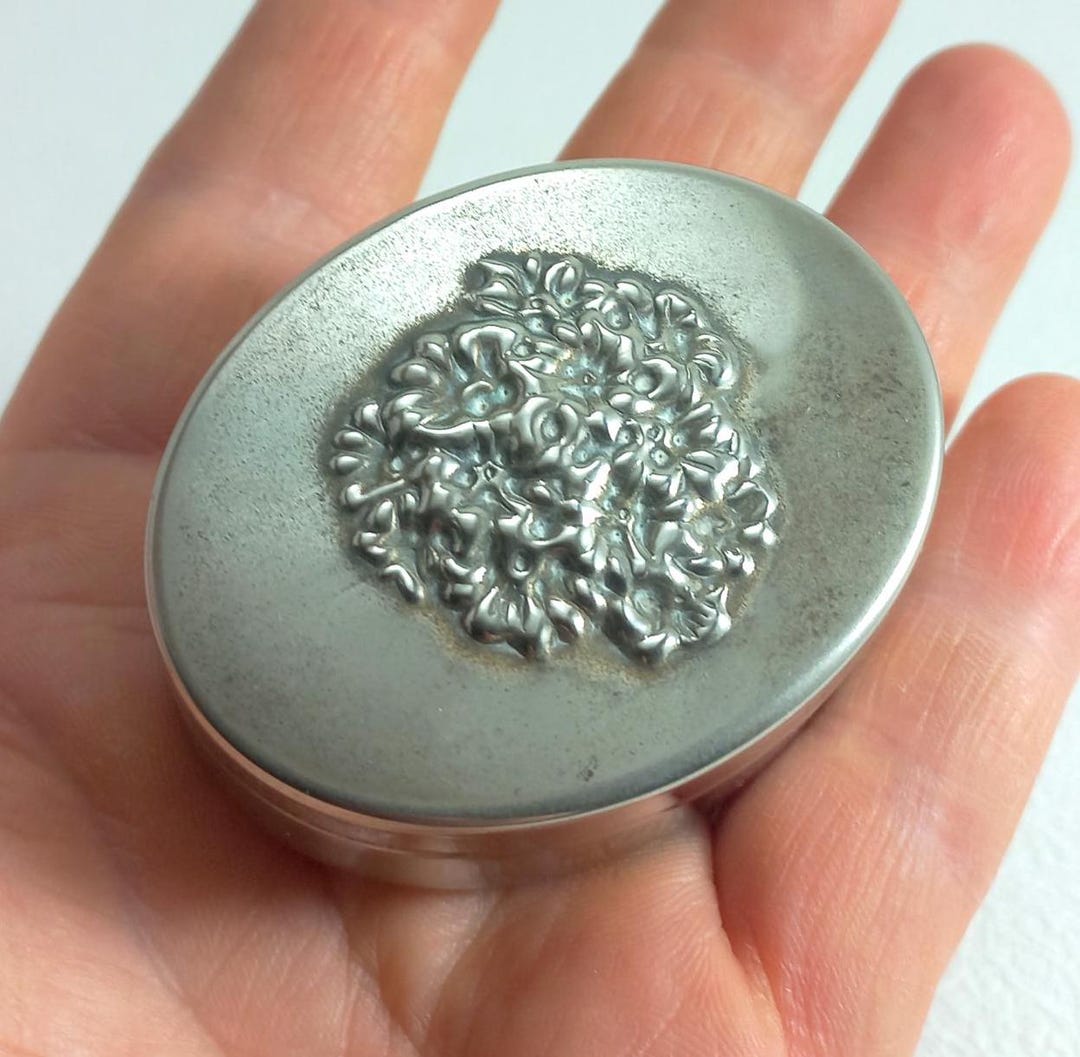 Vintage Italy Silver Pillbox 800 Silver Box Collectibles Silver Vintage ...