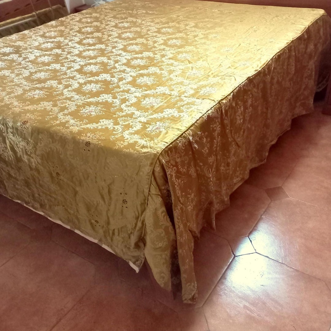Silk Brocade Gold Double Bedspread Vintage 70s Gold Bedspread Vintage ...