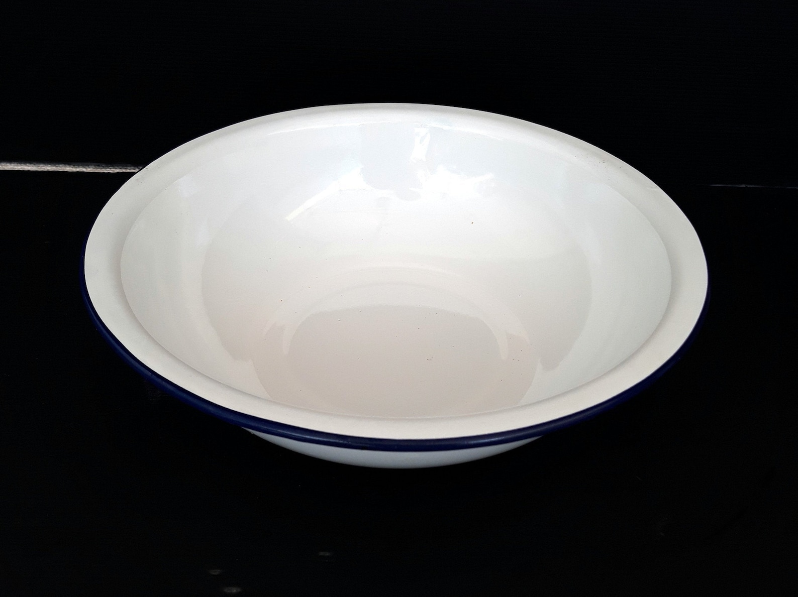 Large Enamel Bowl 34 Cm Enamel Basin Rustic Wash Basin Kitchen - Etsy UK