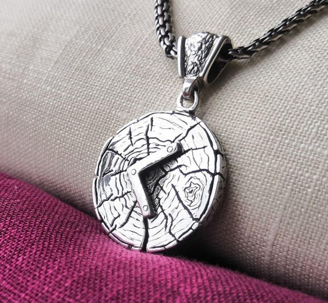 Kauna kano Rune on Oak Slice. Nordic Sacred Protection | Etsy