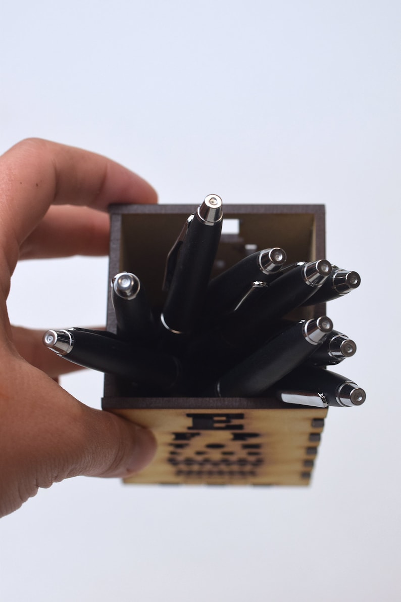 Wood Snellen Eye Chart Pen Holder Optometry Pen Holder - Etsy