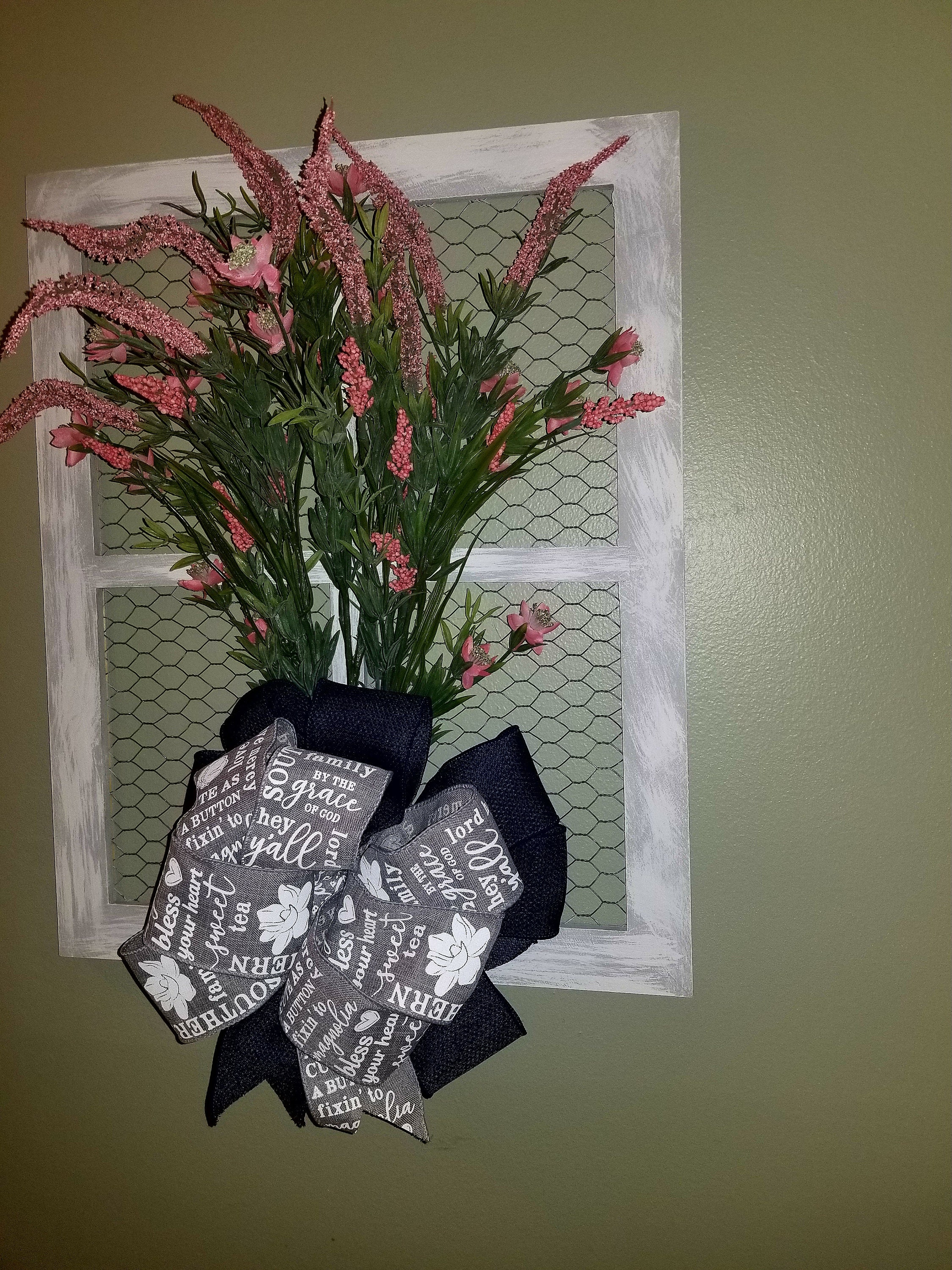 Chicken Wire Window Box Pink Flowers Navy Blue Ribbon - Etsy UK