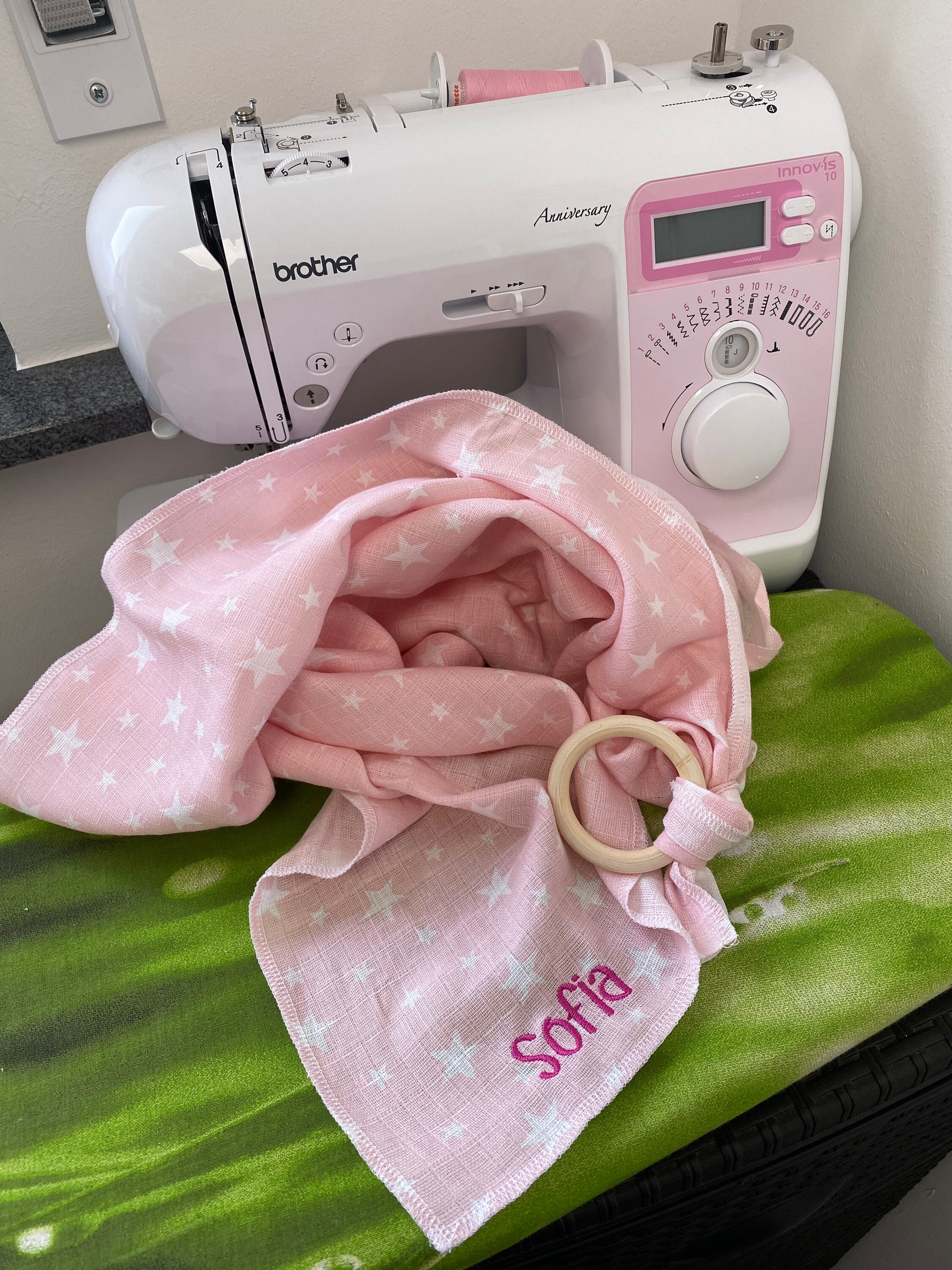 Spitting cloth with biting ring and name embroidery girl | Etsy